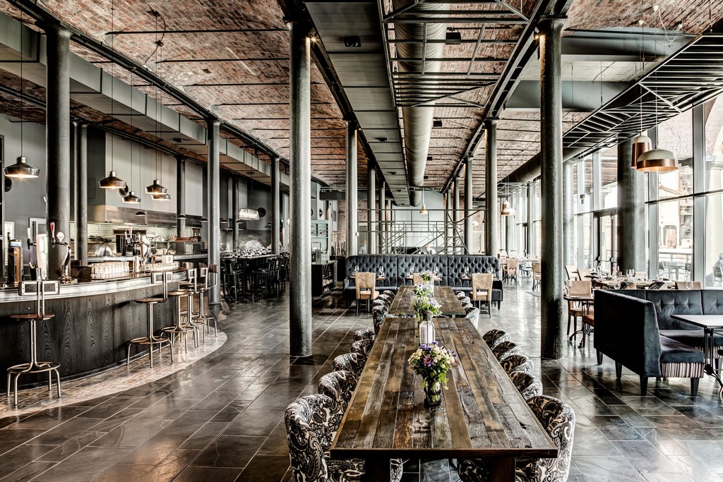 Lighting Tips To Improve Your Pub Atmosphere